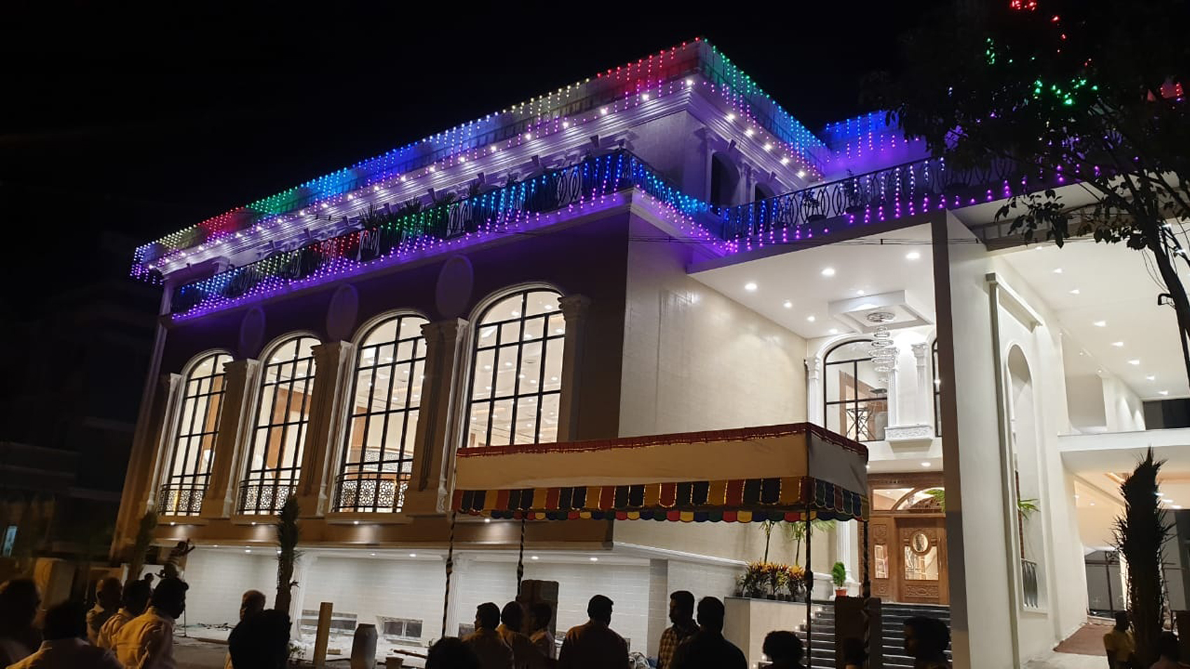 Baby Mahal A/C - Vellore